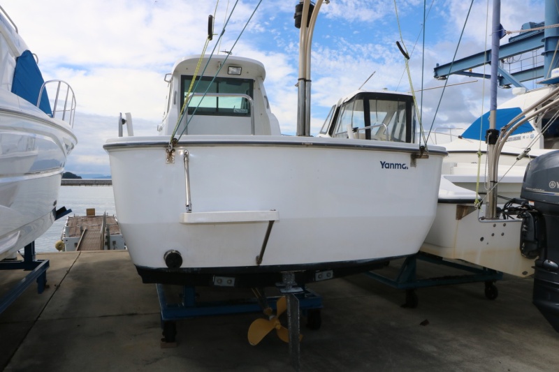 中古艇情報 ヤンマー EX26B 4JH3-DT（微速付き） | 中古艇・新艇・販売店検索 ボートワールド